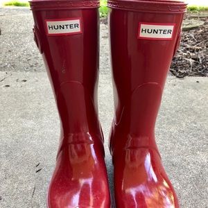Hunter Shoes | Iso Burgundy Red Or Green Boots | Poshmark